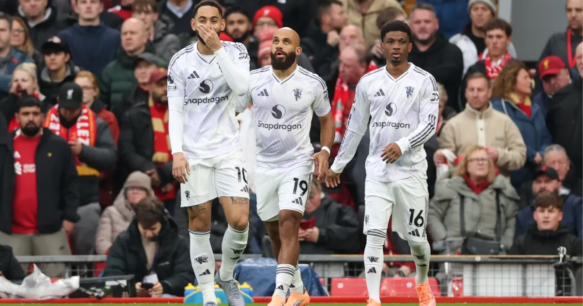 Manchester United, Liverpool deplasmanında galip - Bursa Hakimiyet