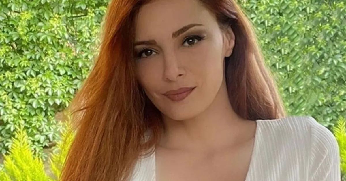 Mine Tugay'ın estetiksiz hali sosyal medyada viral oldu! - Bursa Hakimiyet