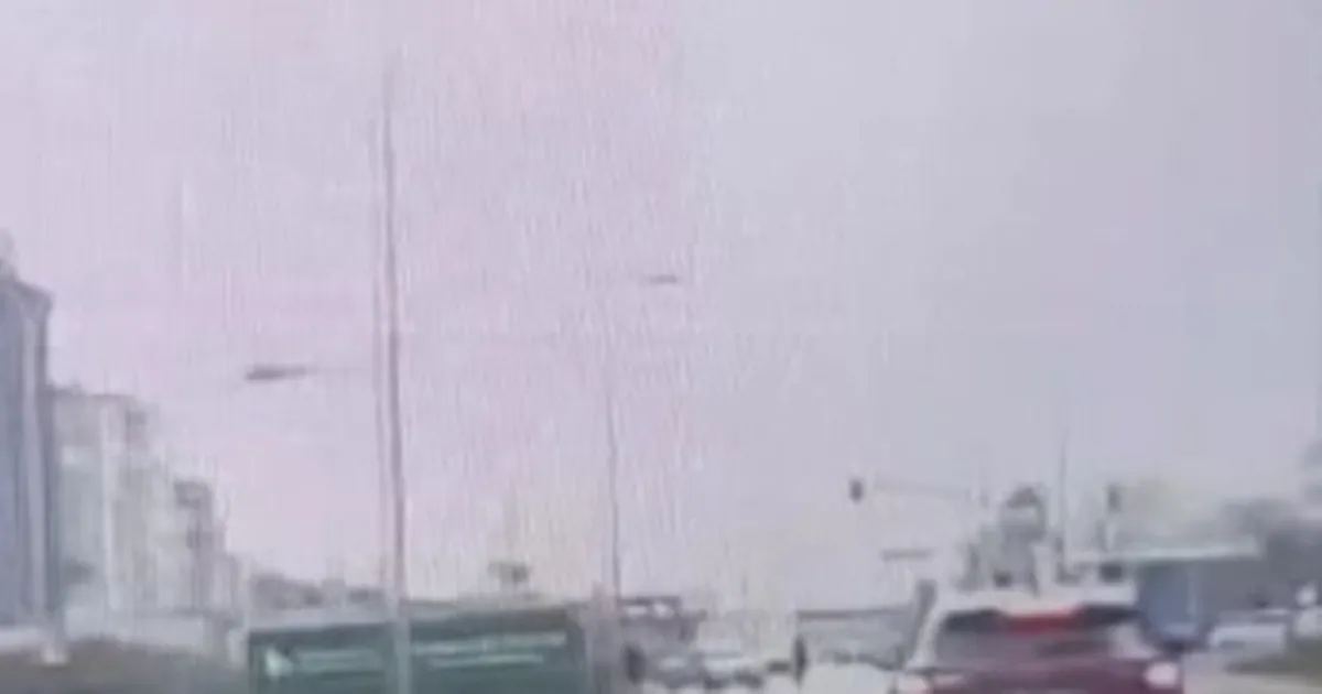 Bursa’da panik dolu anlar: Ters yöne giren araç kamerada... - Bursa ...