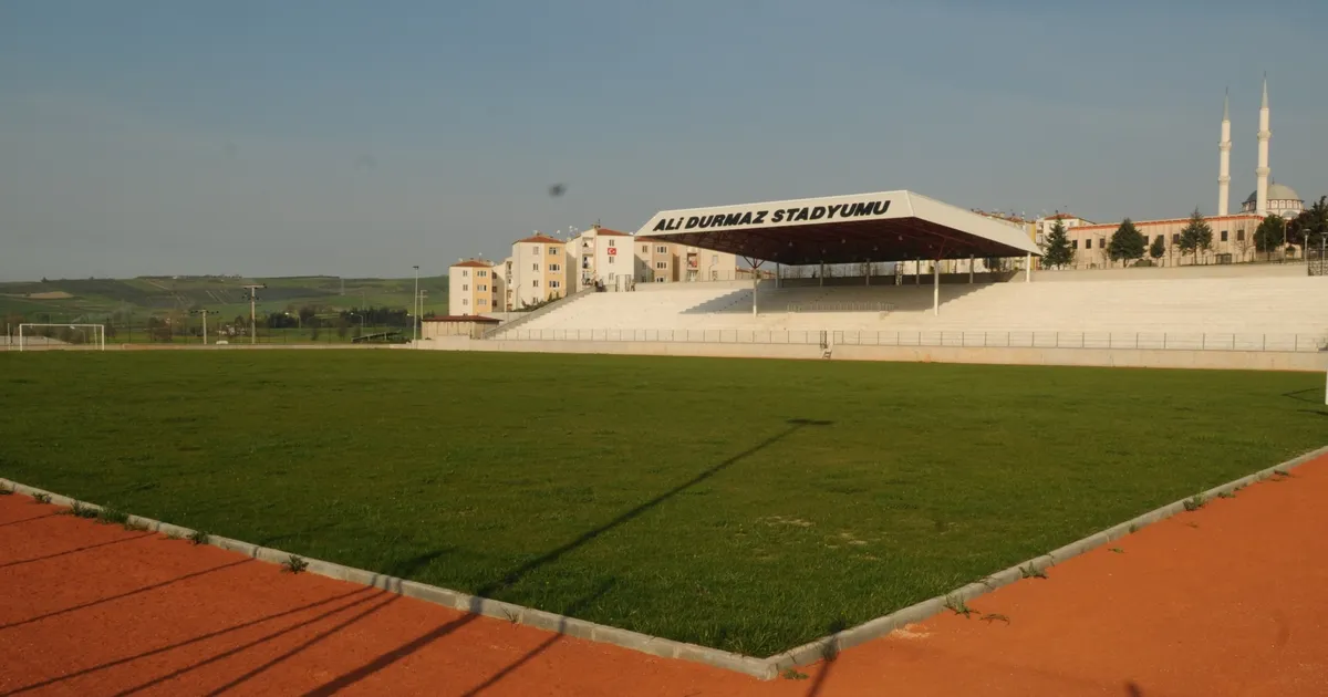 Bursa Nilüfer’de spor sahaları yenileniyor! Belediye için ihaleye ...