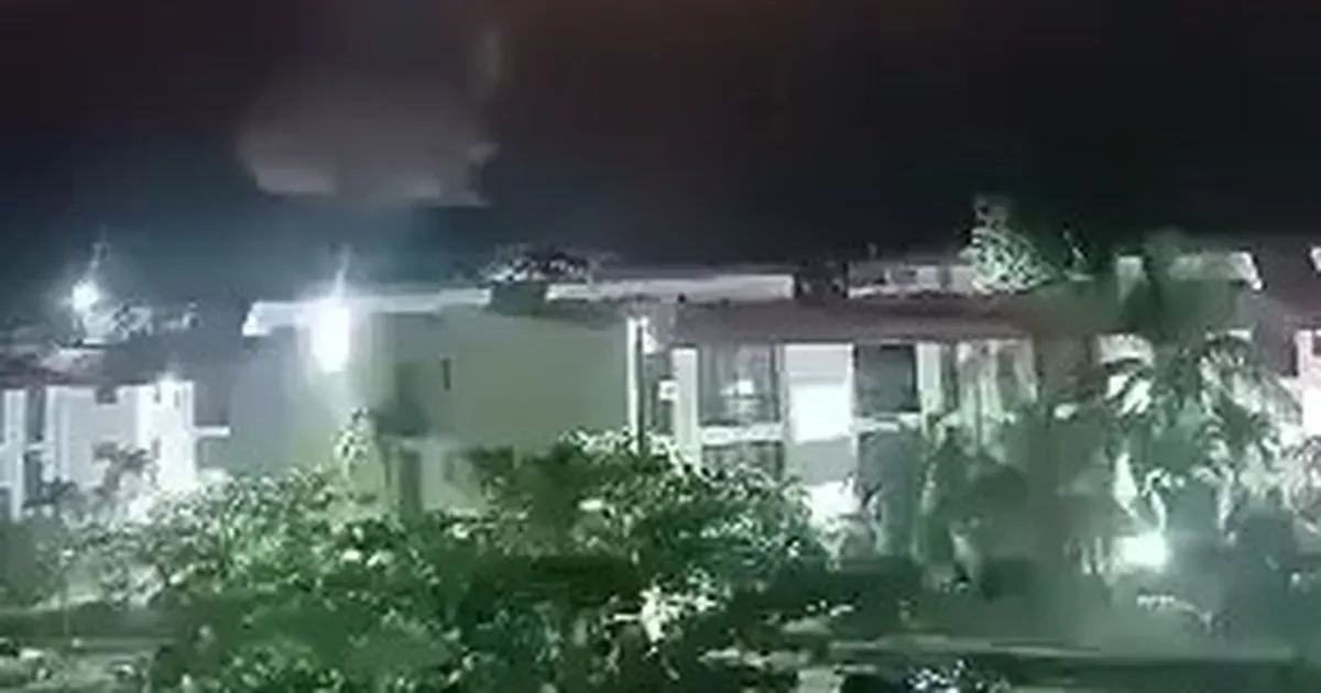 Saldırı emrini Trump verdi, Venezuela bombalandı! Maduro ‘seferberlik ...