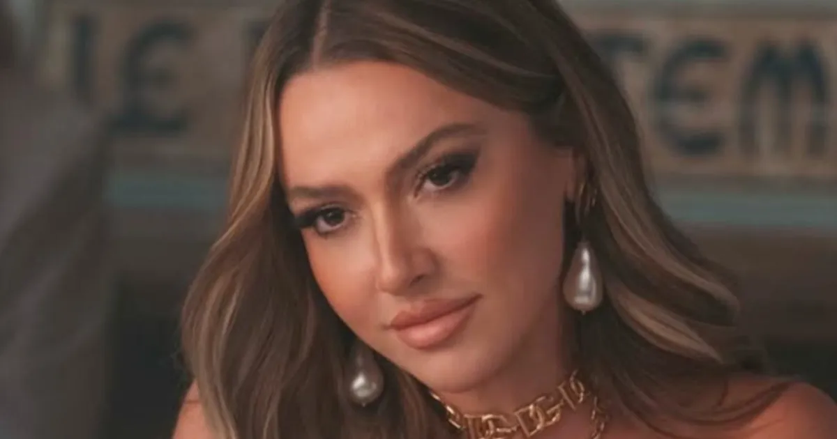 Fulya Öztürk'ten Hadise'ye İran tepkisi! Paylaşıp sildi... - Bursa ...