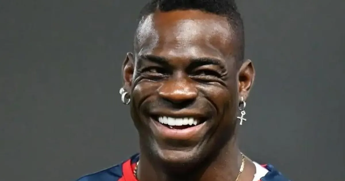 Mario Balotelli'nin yeni adresi sevenlerini bile şaşkına çevirdi ...