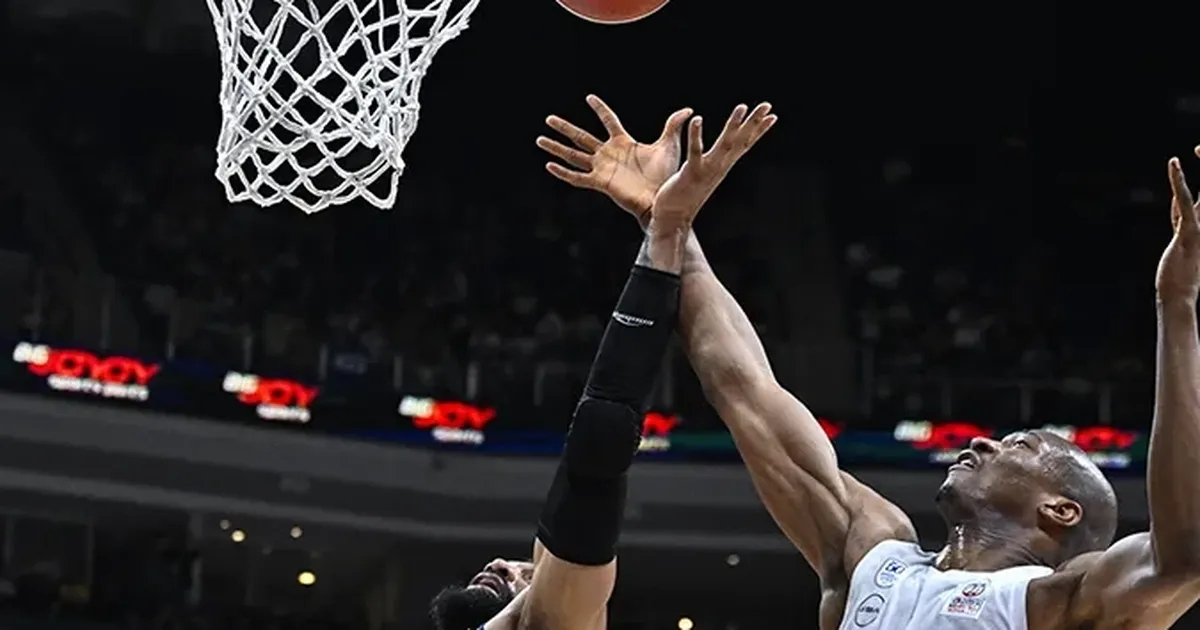Anadolu Efes seriye tutunmak istiyor - Bursa Hakimiyet