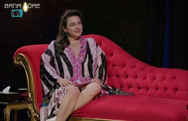 Esra Dermancıoğlu 'Sevgilimle sevişirken bana dedi ki...' diyerek ...