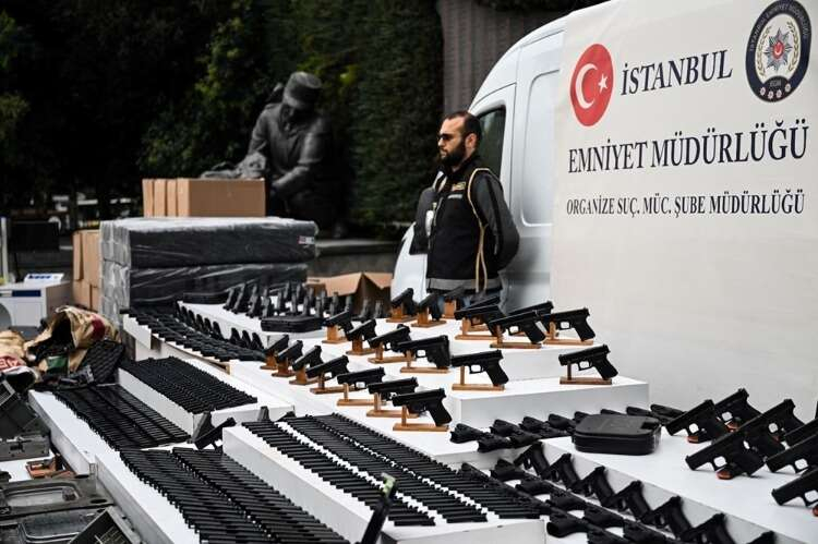 İstanbul’da kaçak silah operasyonu - Bursa Hakimiyet
