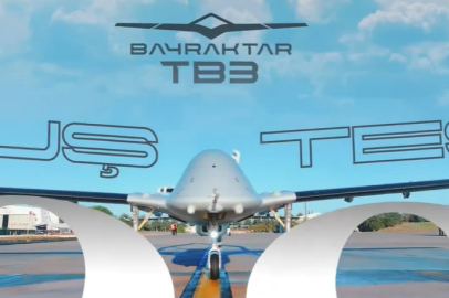 Selçuk Bayraktar duyurdu! Bayraktar TB3 bir testi daha başarıyla ...